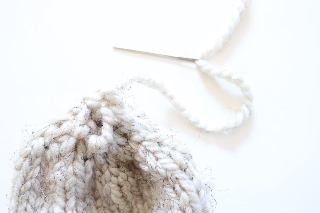 How to Knit a Basket - A BOX OF TWINE