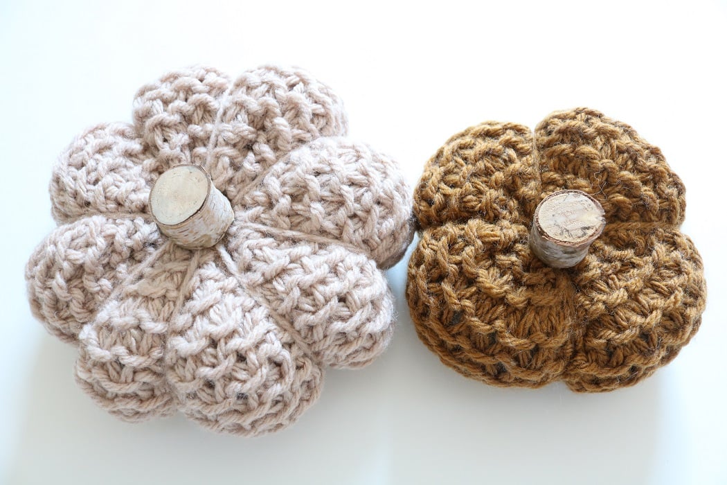 Simple Knit Pumpkin Pattern for Beginners {FREE!} - A BOX OF TWINE