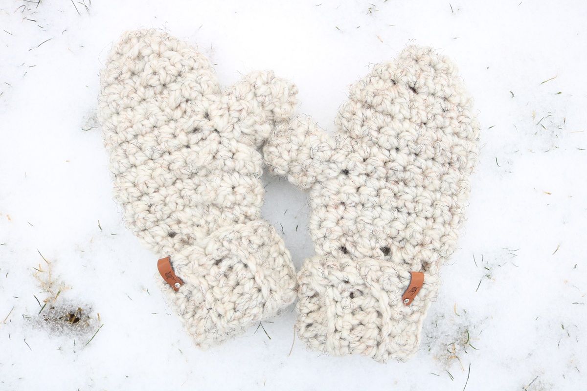 Chunky Crochet Mittens Pattern {FREE!} - A BOX OF TWINE